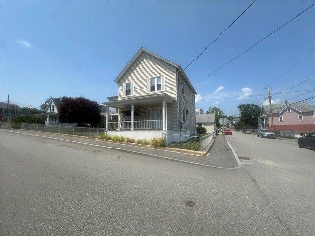 house with 4 bedroom, Lincoln RI DS103806817