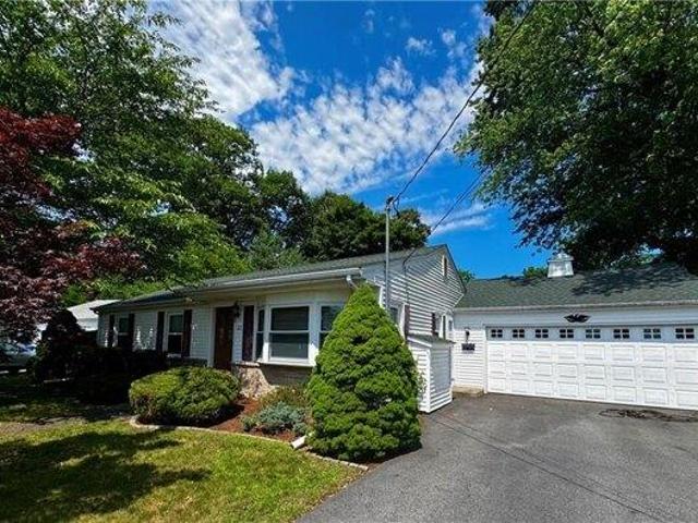 house with 4 bedroom, Lincoln RI ES105095686