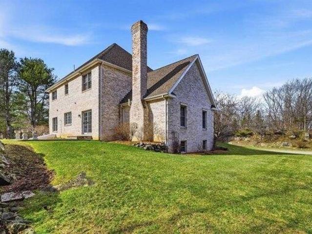 house with 4 bedroom, Lincoln RI ES102822779