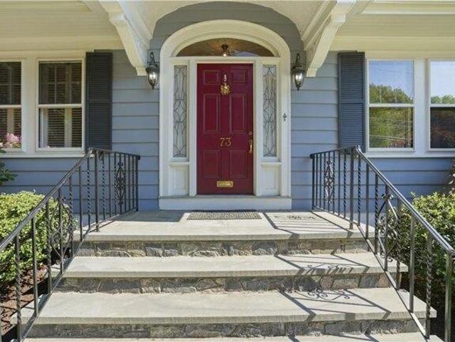 house with 4 bedroom, Lincoln RI ES103070358