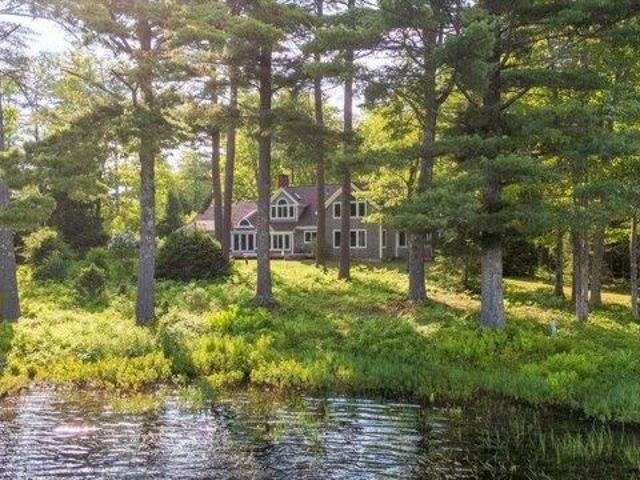 house with 4 bedroom, Lincolnville ME ES103435453