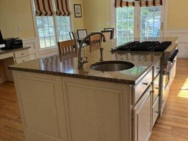 house with 4 bedroom, Lincroft NJ ES105192522