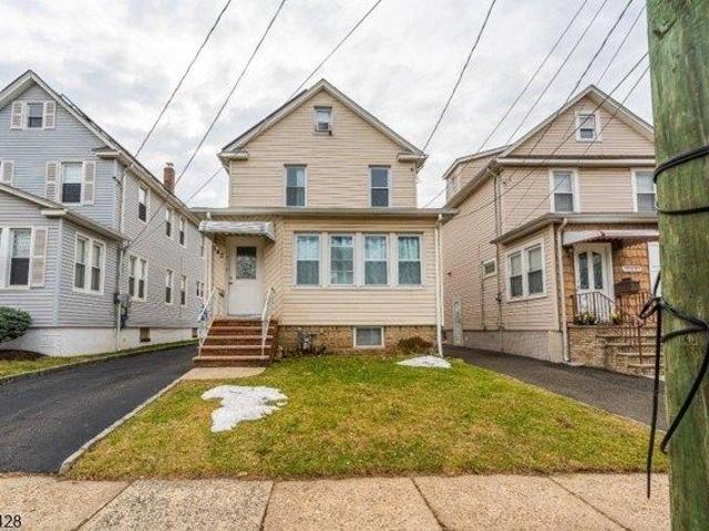house with 4 bedroom, Linden NJ DLS102475713