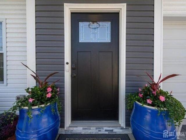 house with 4 bedroom, Linden NJ DS102585679