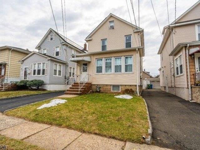 house with 4 bedroom, Linden NJ ES104440830