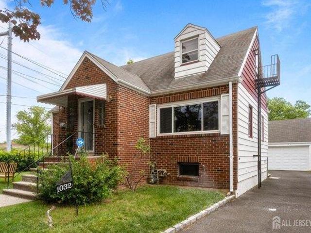 house with 4 bedroom, Linden NJ ES104149187
