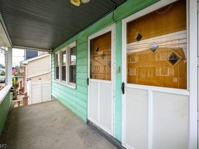 house with 4 bedroom, Linden NJ ES104375225