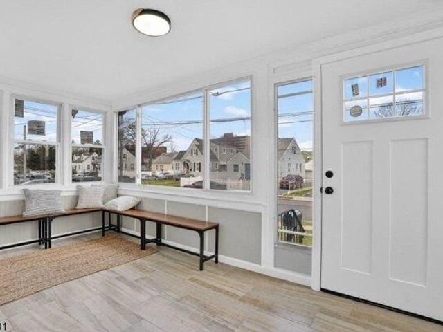 house with 4 bedroom, Linden NJ ES105125490
