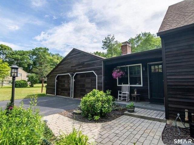 house with 4 bedroom, Lisbon CT DS104188723