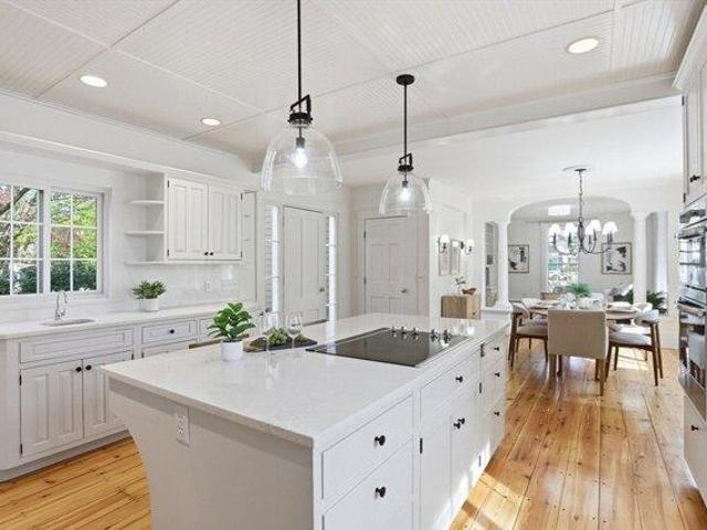 house with 4 bedroom, Littleton MA ES104539006