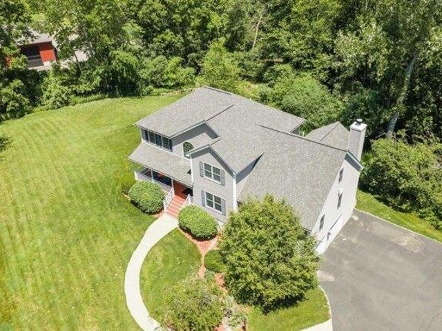 house with 4 bedroom, Littleton MA ES104540624