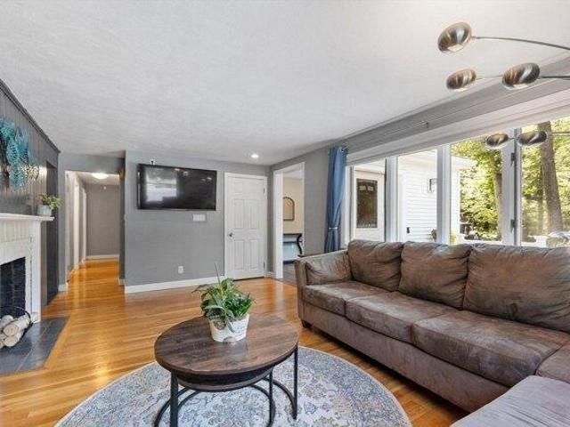 house with 4 bedroom, Littleton MA ES105061674