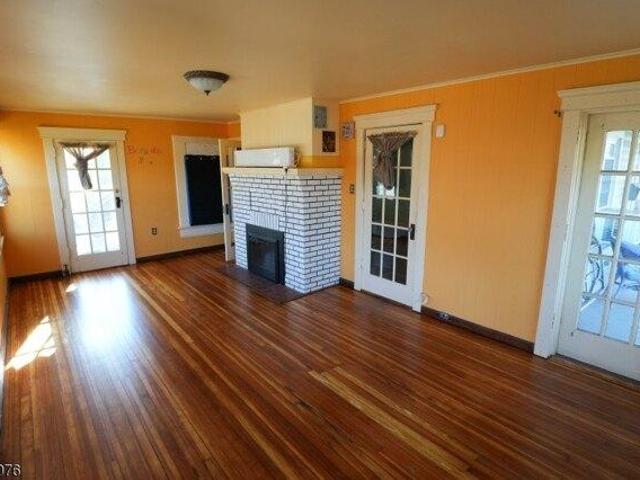 house with 4 bedroom, Little Falls NJ DS102027338
