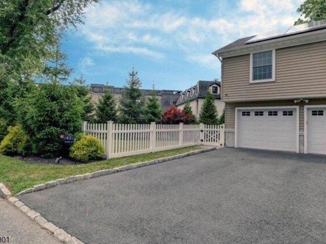 house with 4 bedroom, Little Falls NJ DS104407828