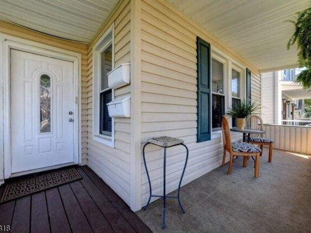 house with 4 bedroom, Little Falls NJ ES104831609