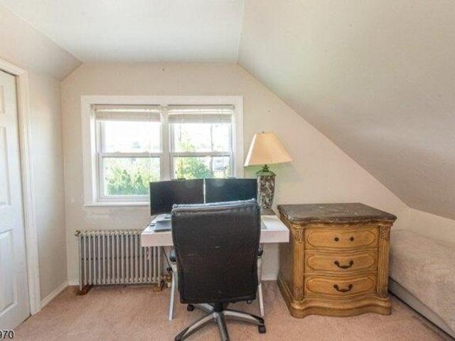 house with 4 bedroom, Little Falls NJ ES104869602