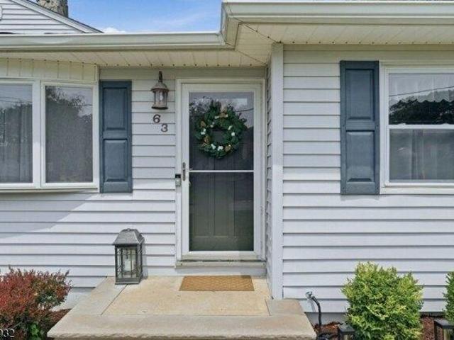 house with 4 bedroom, Little Falls NJ ES104907768