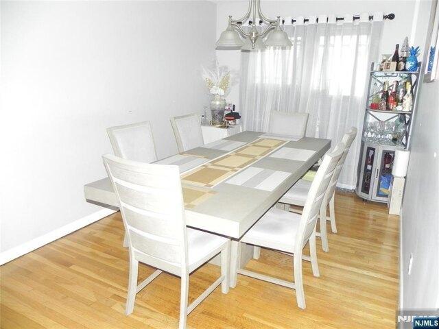 house with 4 bedroom, Little Ferry NJ ES105141906