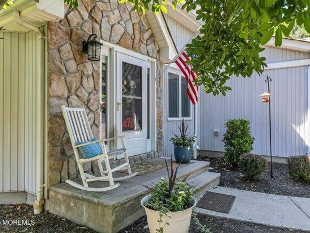 house with 4 bedroom, Little Silver NJ DS104445617