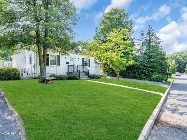 house with 4 bedroom, Little Silver NJ ES104833068