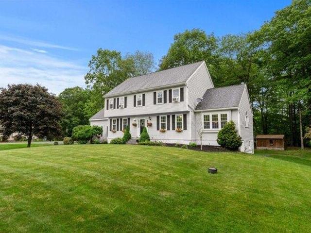 house with 4 bedroom, Litchfield NH DS104007644