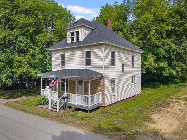 house with 4 bedroom, Livermore Falls ME DS103967527