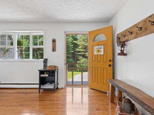 house with 4 bedroom, Livermore Falls ME ES104609343