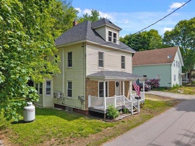 house with 4 bedroom, Livermore Falls ME ES105093635