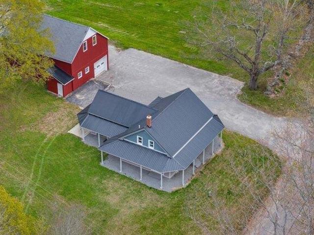 house with 4 bedroom, Livermore ME DS104332614