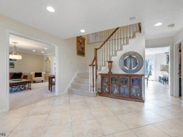 house with 4 bedroom, Livingston NJ DLS101281599