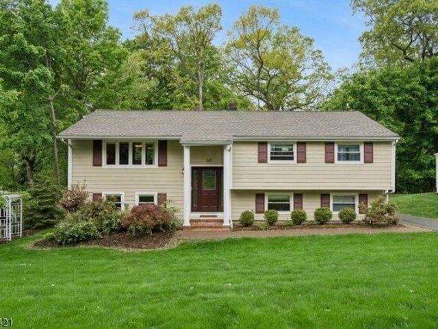 house with 4 bedroom, Livingston NJ DLS102280392