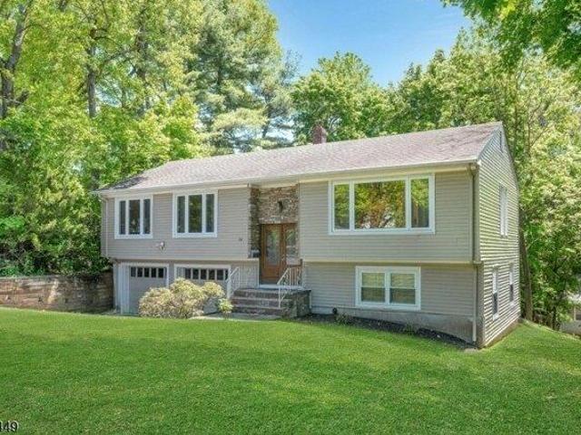 house with 4 bedroom, Livingston NJ DLS102824075