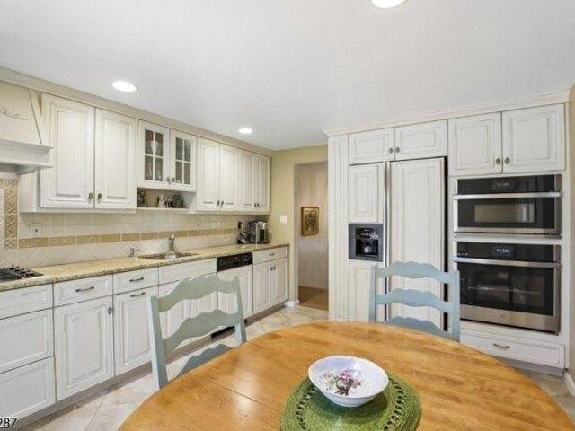 house with 4 bedroom, Livingston NJ DS104444016