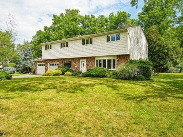 house with 4 bedroom, Livingston NJ ES104832136