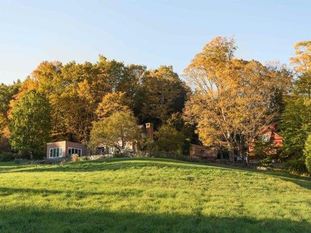 house with 4 bedroom, Londonderry VT ES103931835