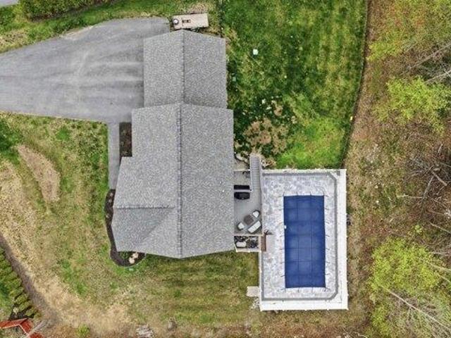 house with 4 bedroom, Londonderry NH DS103435621