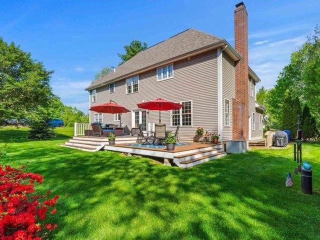 house with 4 bedroom, Londonderry NH ES103034203