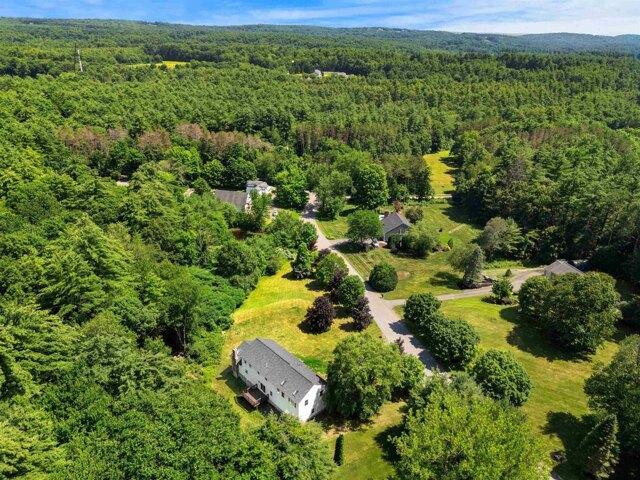 house with 4 bedroom, Londonderry NH ES103969445