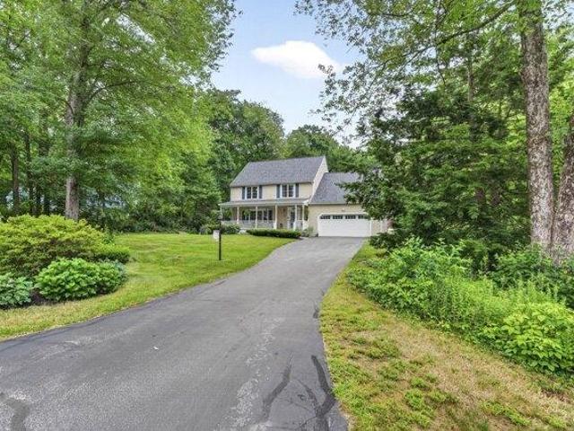 house with 4 bedroom, Londonderry NH ES104832228