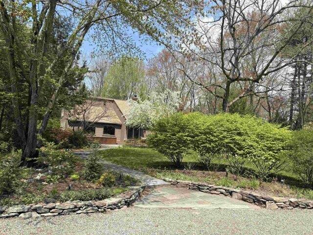 house with 4 bedroom, Londonderry NH ES105116273