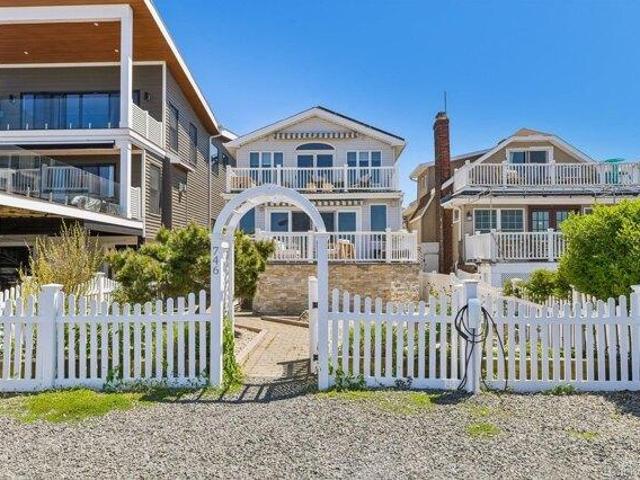 house with 4 bedroom, Long Beach NY DS103625411