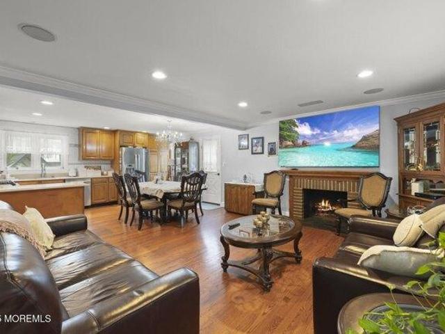 house with 4 bedroom, Long Branch NJ DLS91373135