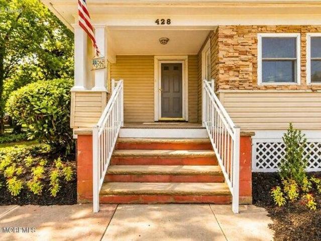 house with 4 bedroom, Long Branch NJ ES105159631