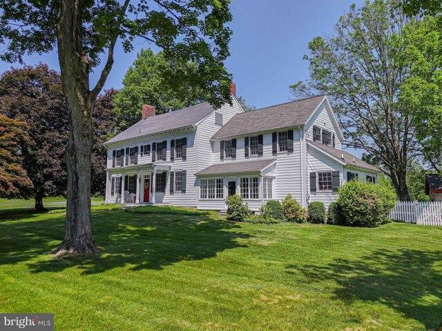 house with 4 bedroom, Long Valley NJ DLS102253972