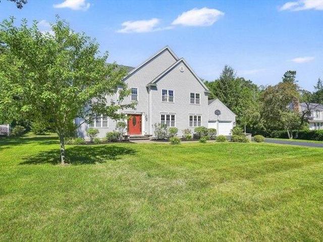 house with 4 bedroom, Longmeadow MA DS104266597