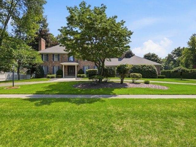 house with 4 bedroom, Longmeadow MA DS104332848