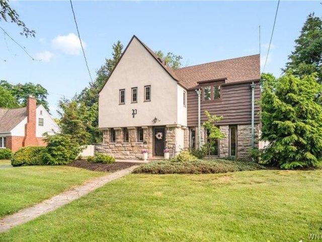 house with 4 bedroom, Lockport NY ES104904098