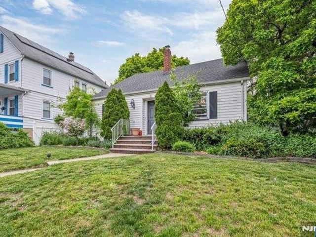 house with 4 bedroom, Lodi NJ DS102584471