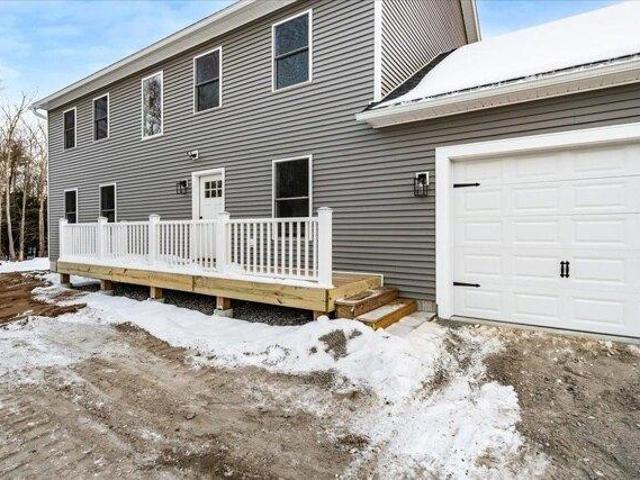 house with 4 bedroom, Loudon NH DS101933938