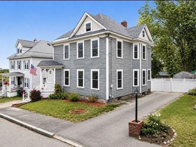 house with 4 bedroom, Lowell MA DLS102668594